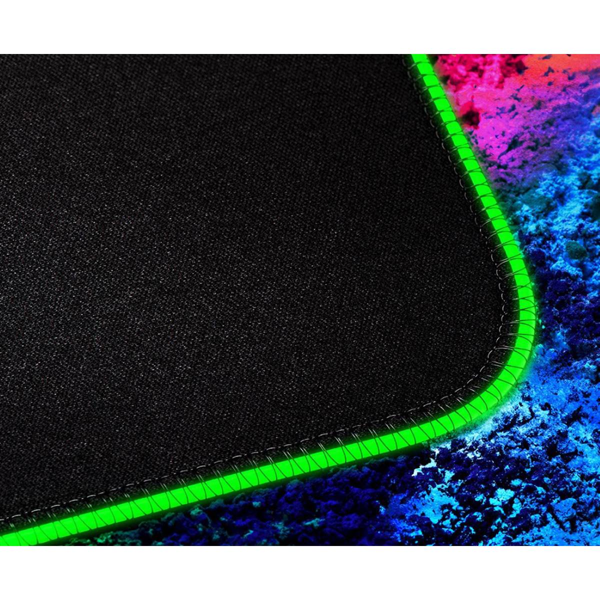 Razer Goliathus Extended Chroma Rgb Gaming Mousepad Mat Berdaya